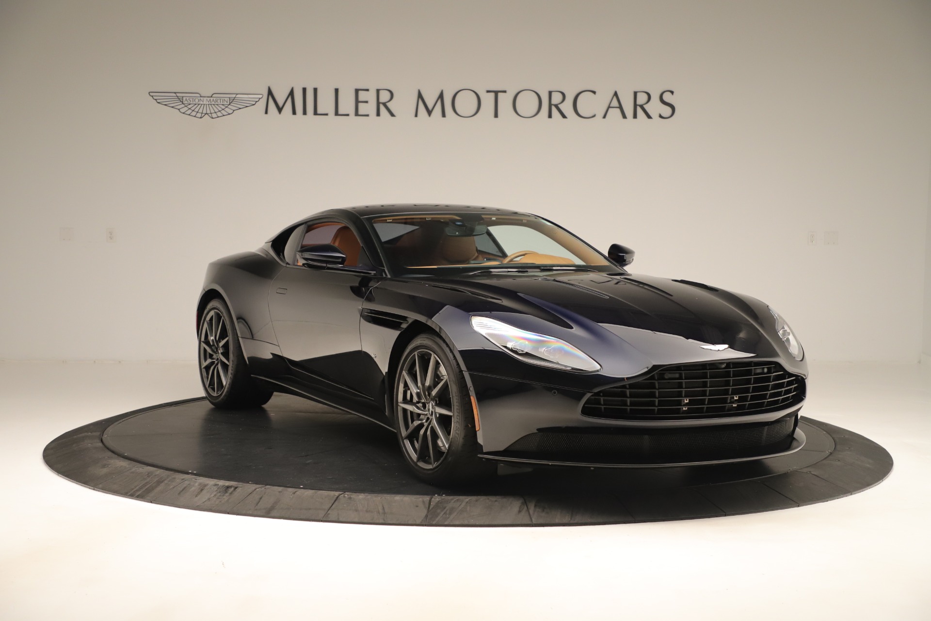 Pre-Owned 2017 Aston Martin DB11 Launch Edition For Sale | Ferrari of ...